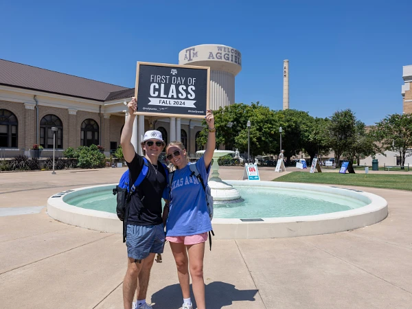 First Day of Class Photos - | The Aggie Parent & Family Connection